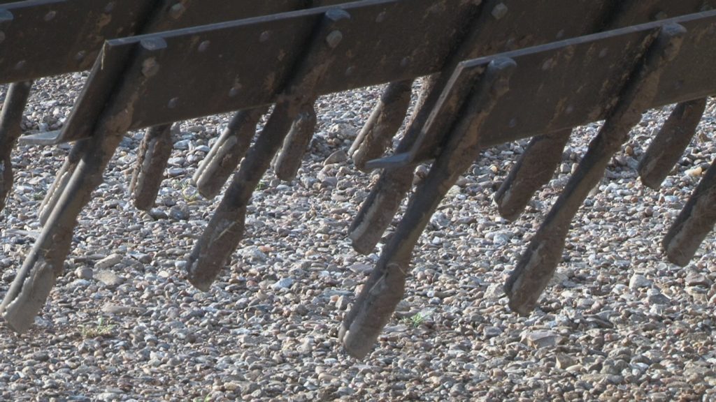9 Row XT Flex Harrow - WAKO